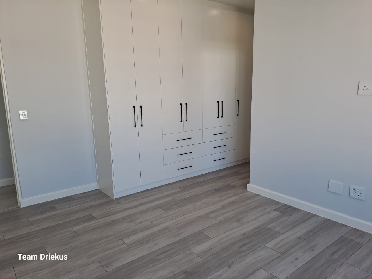 3 BEDROOM DOUBLE STOREY HOUSE – RXAW-17897 – Adri Marais