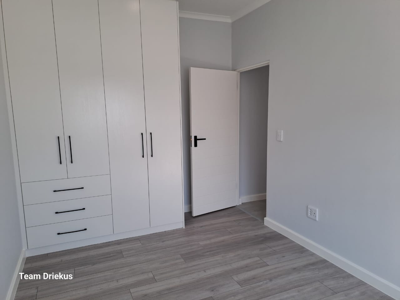 3 BEDROOM DOUBLE STOREY HOUSE – RXAW-17897 – Adri Marais