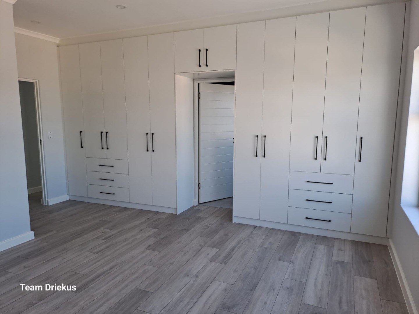 New Sandown Development – 4 Bedroom House – RXAW-18082 – Adri Marais